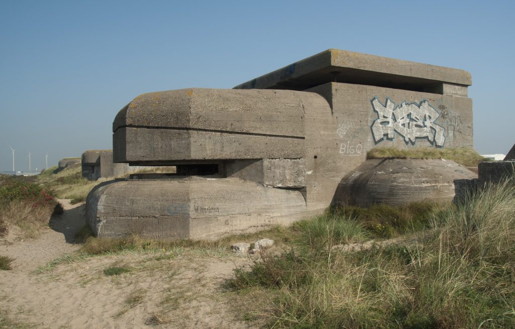 Bunker Archaeology: Inside the WW2 German “Atlantikwall” fortifications ...