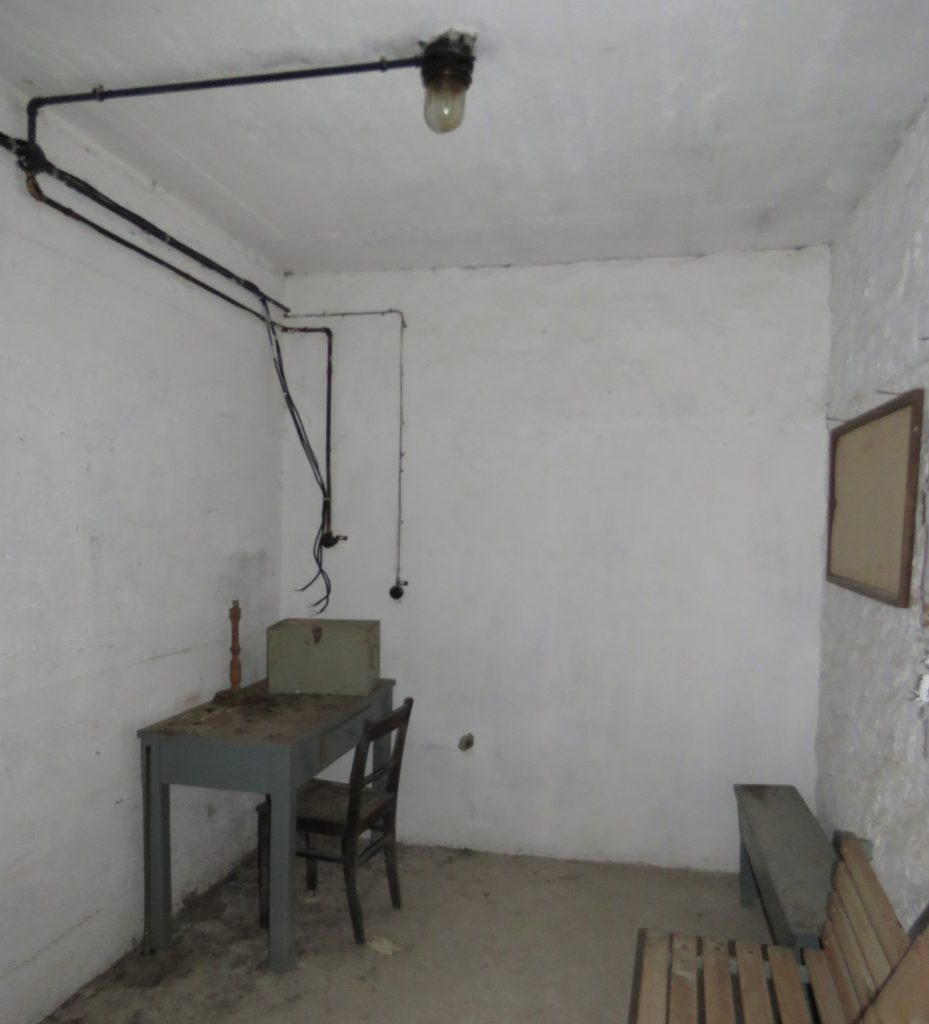 Bunker Archaeology: The WW2 underground shelters of the Royal Hellenic ...