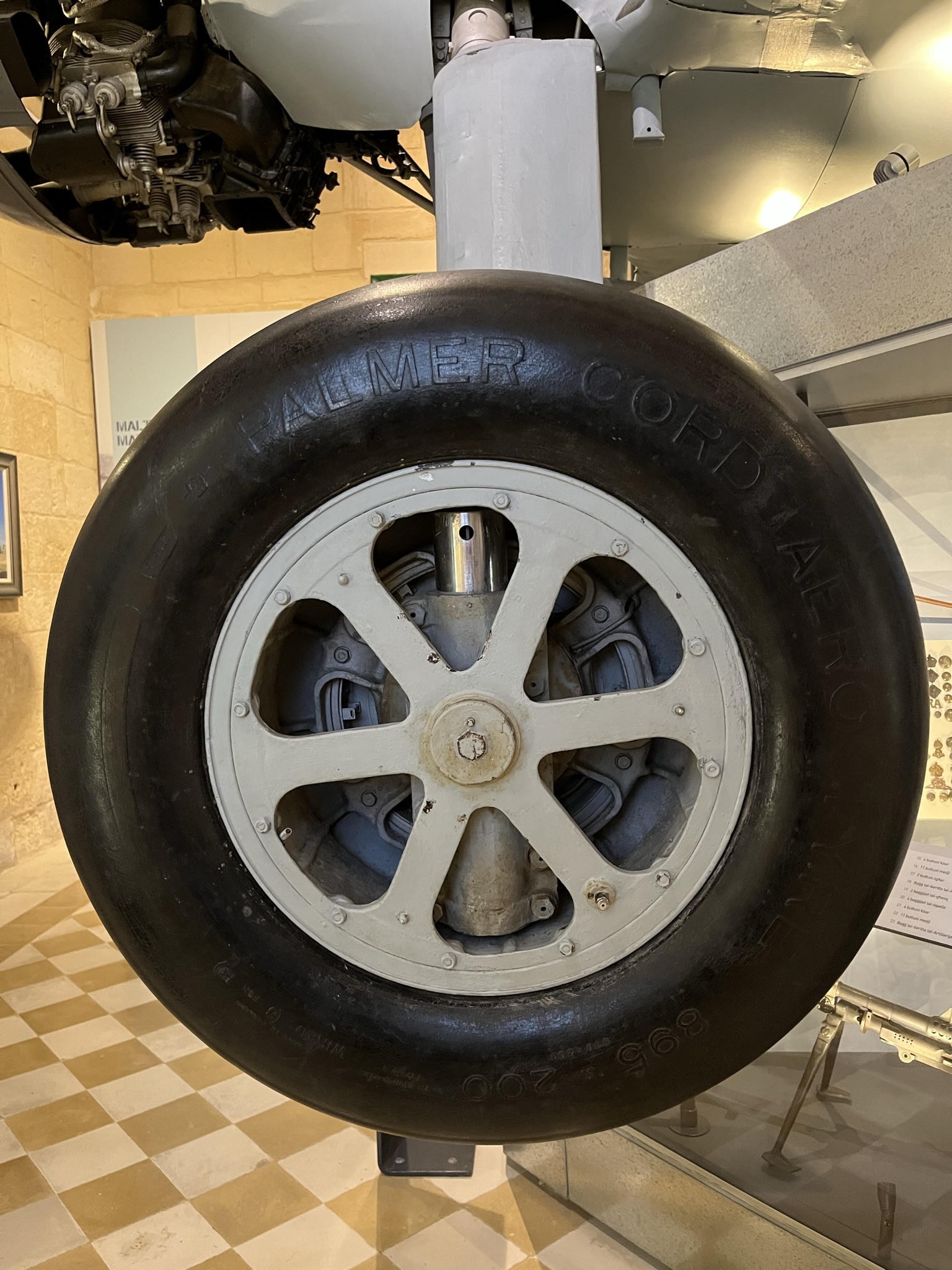 A detailed look at “Faith”, the only surviving Gloster Gladiator from ...